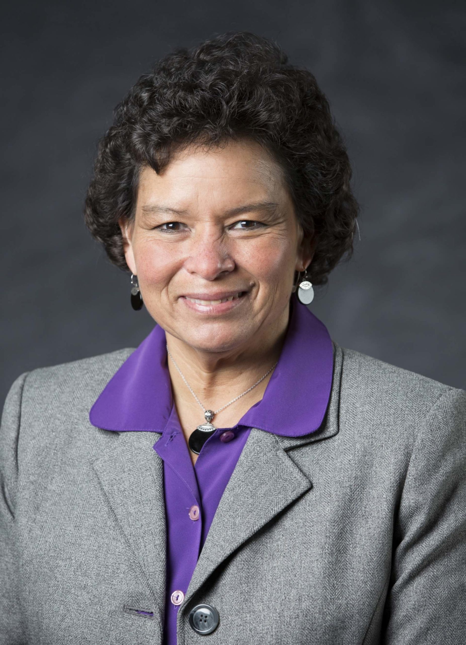 Mornings with HAGGAI DAVIS: Dr. Tina Holland 12-2-21 - Talk 107.3FM